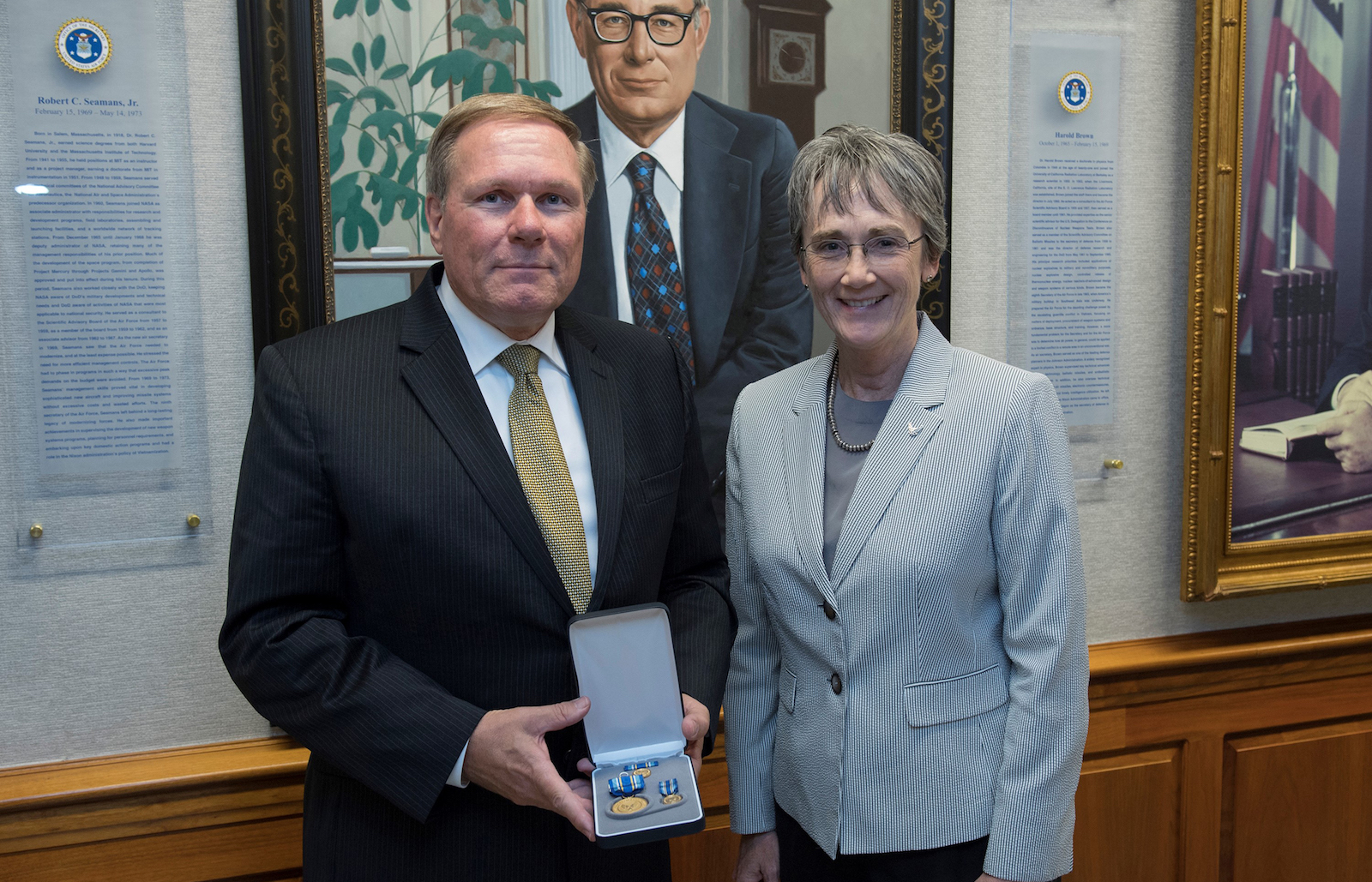 ASU engineering professor receives highest civilian award from U.S. Air ...